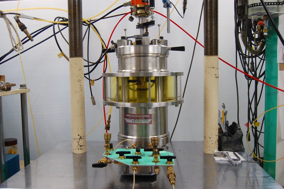 Chuo Kaihatsu Corporation | Laboratory test (soil and rock tests)